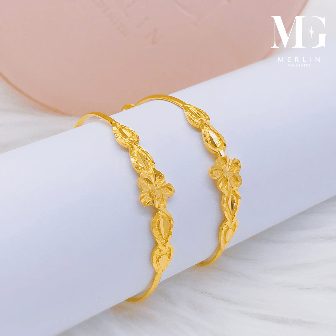 916 Gold Flowery Baby Adjustable Bangle | Merlin Goldsmith